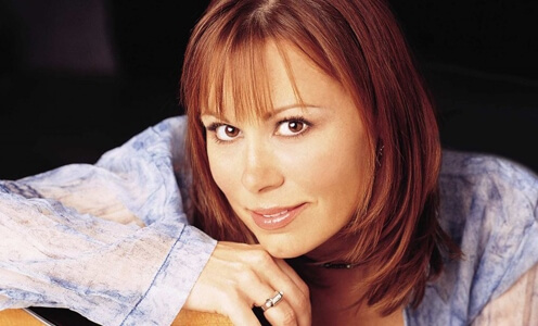 Presenting, Grammy Award Winner - Suzy Bogguss, Everybody!