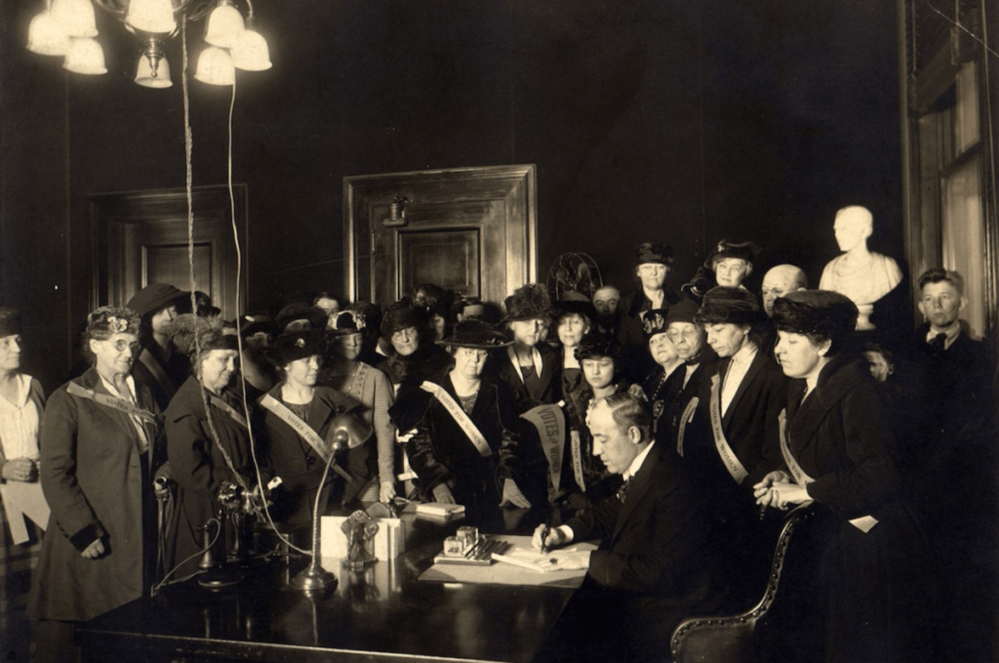 Robyn Muncy: The Women’s Vote: The 19th Amendment