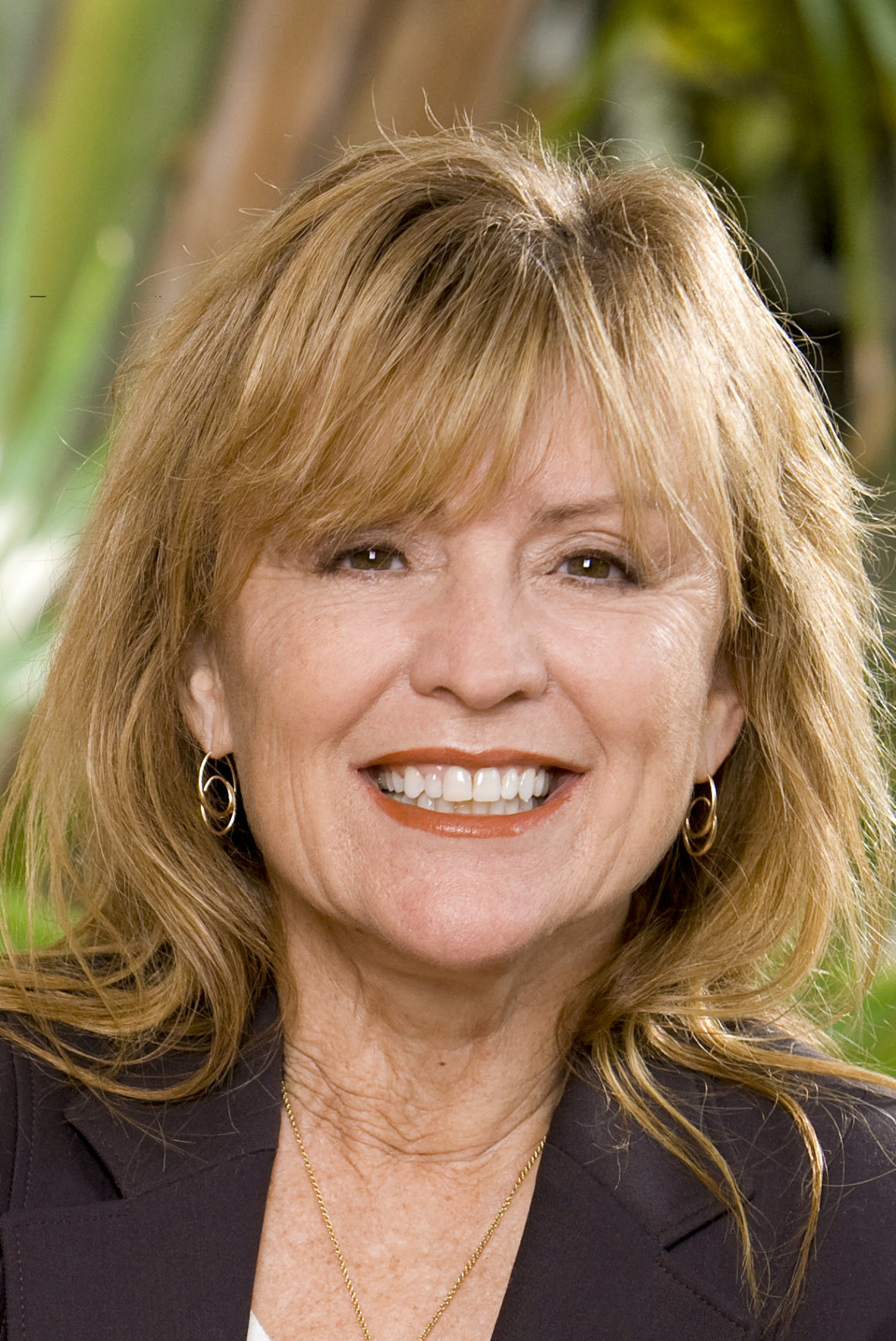 #438 GRAND Magazine's Christine Crosby - The Not Old - Better Show